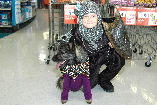 Woof is the new Boo | Sequim Gazette