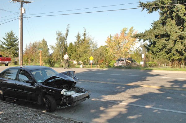 Two-car collision results in temporary road closure | Sequim Gazette