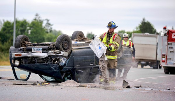 Crash on U.S Highway 101 results in rollover | Sequim Gazette