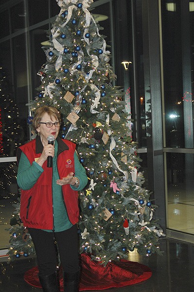 City of Sequim hosts inaugural tree lighting | Sequim Gazette