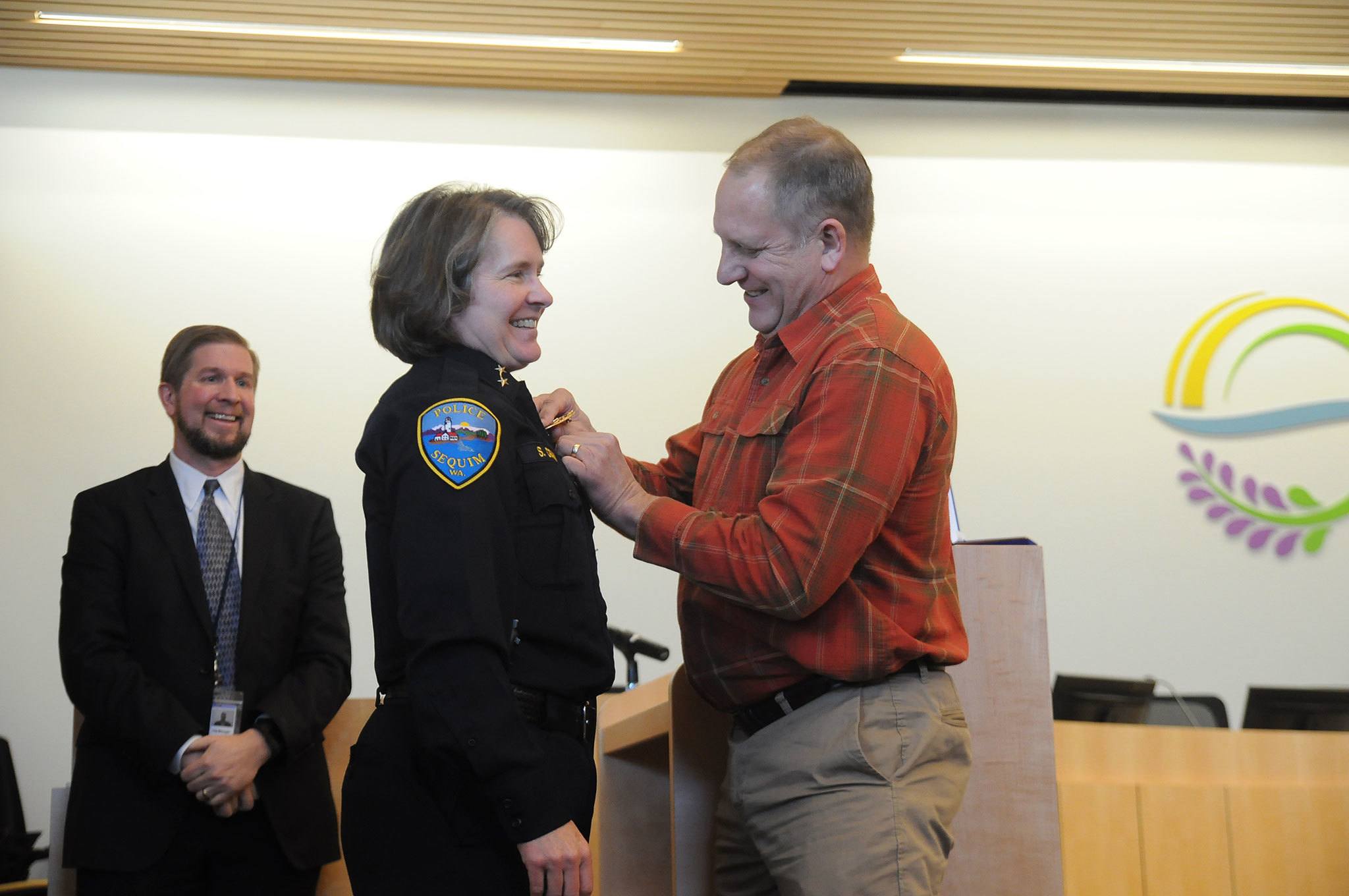 Crain sworn in as Sequim police chief | Sequim Gazette