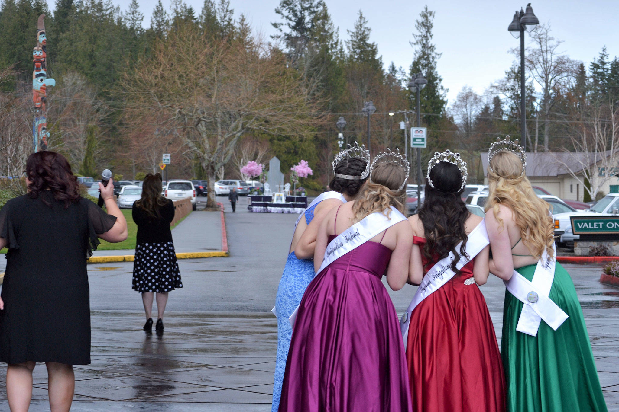 Sequim Irrigation Festival shares first look at royalty float | Sequim ...
