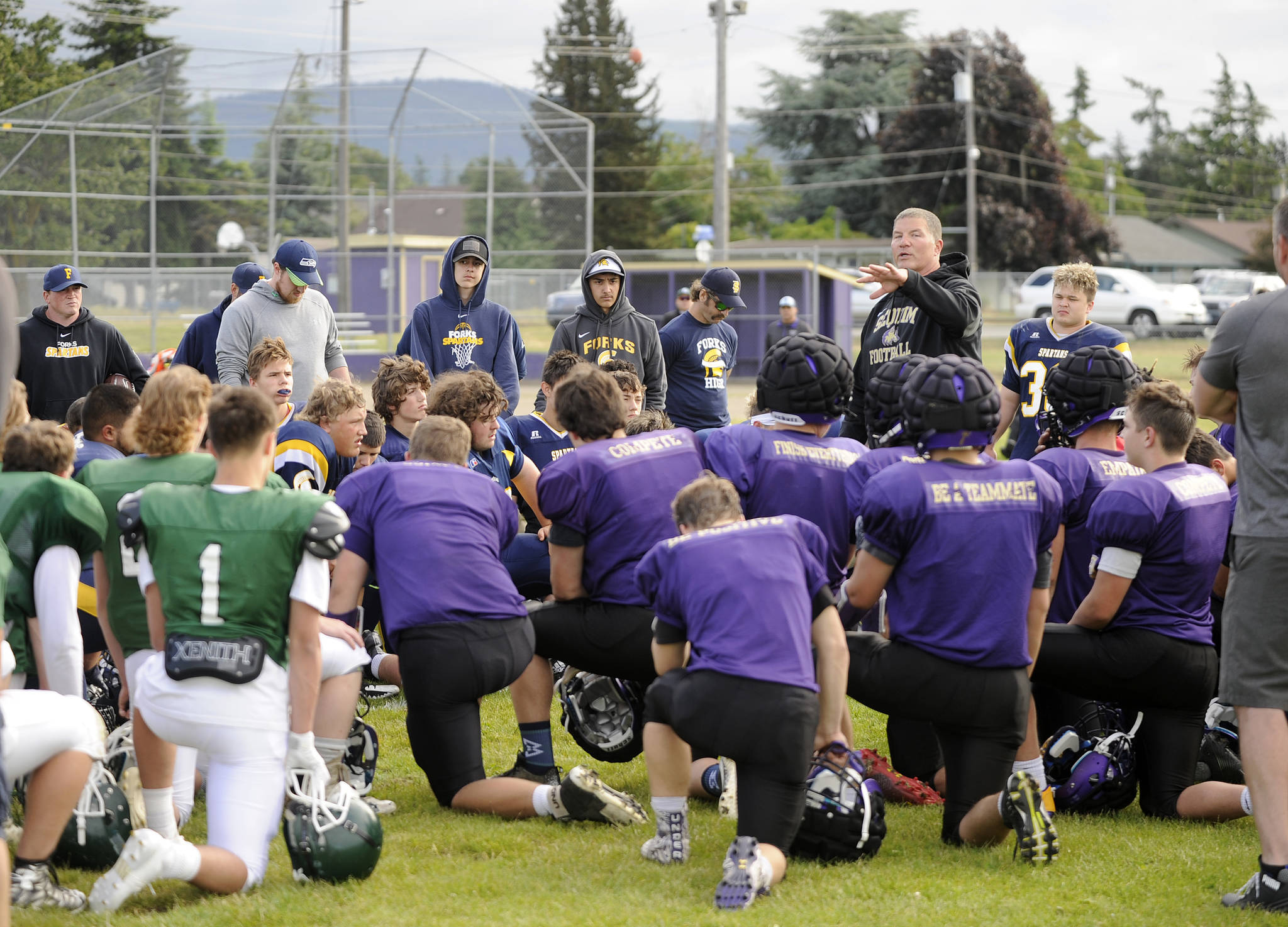Prep football: Wolves, Riders, Spartans scrimmage | Sequim Gazette