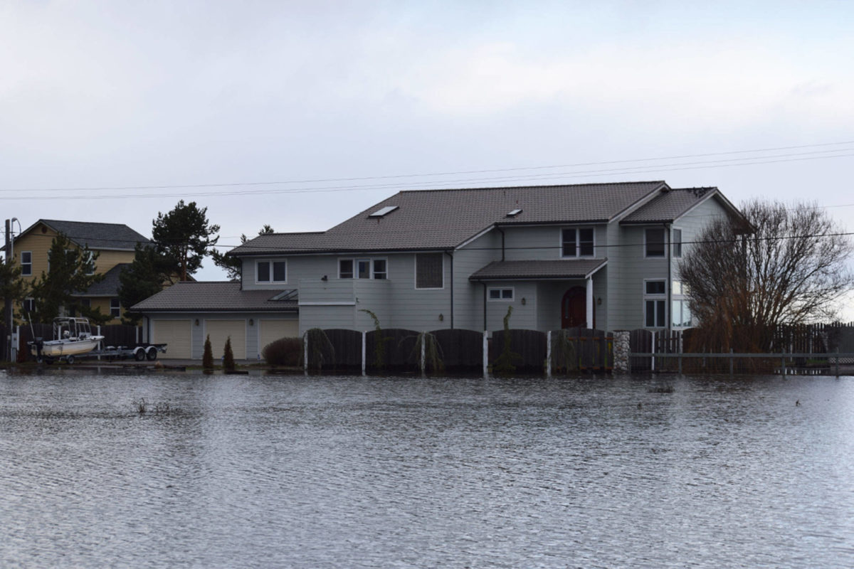 High tides, storm surge cause flooding around 3 Crabs | Sequim Gazette