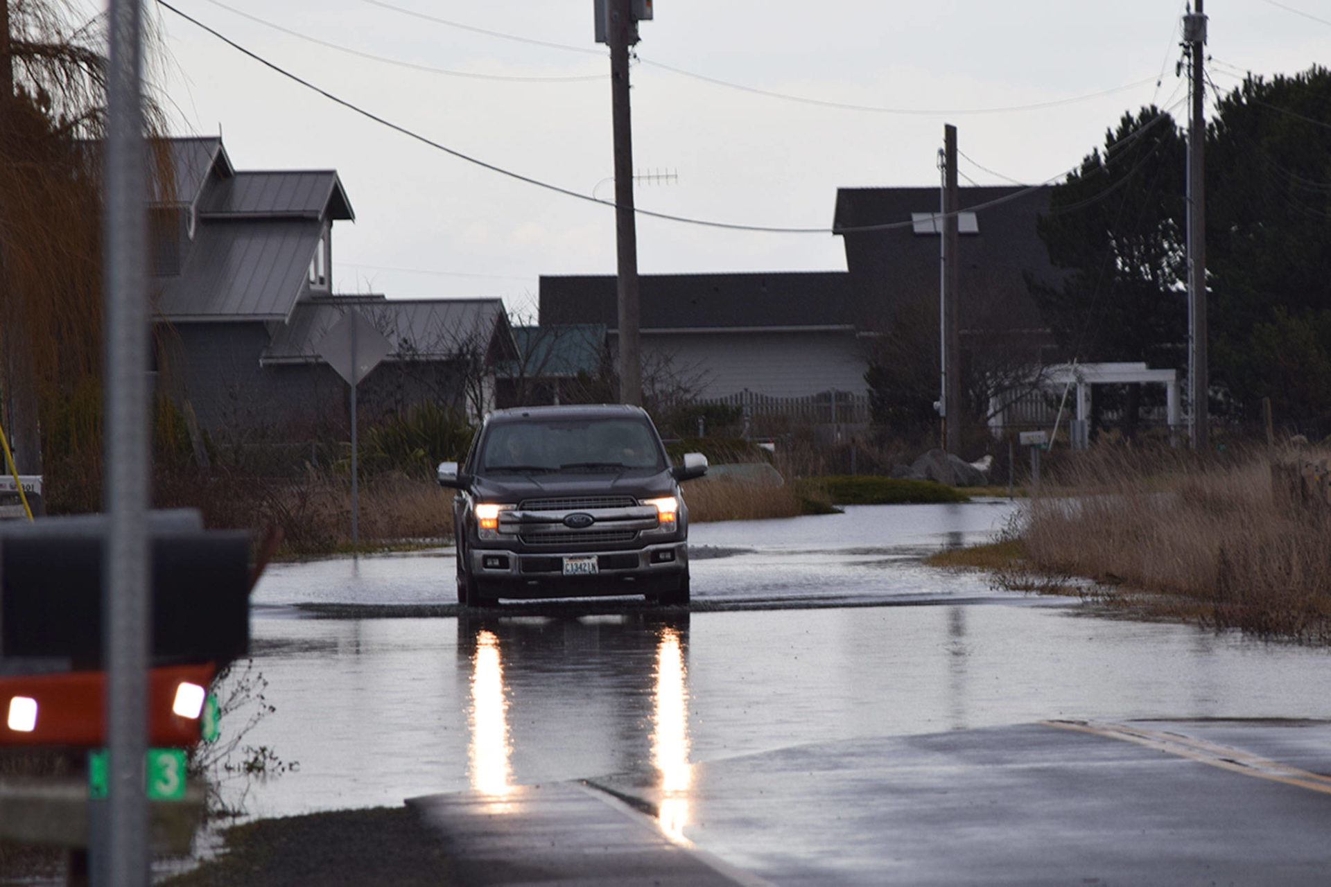 High tides, storm surge cause flooding around 3 Crabs | Sequim Gazette