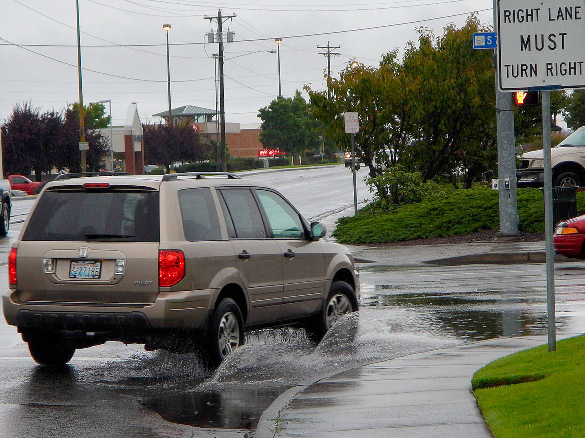 City looks to filter Bell Creek, prevent flooding on Seventh Avenue ...