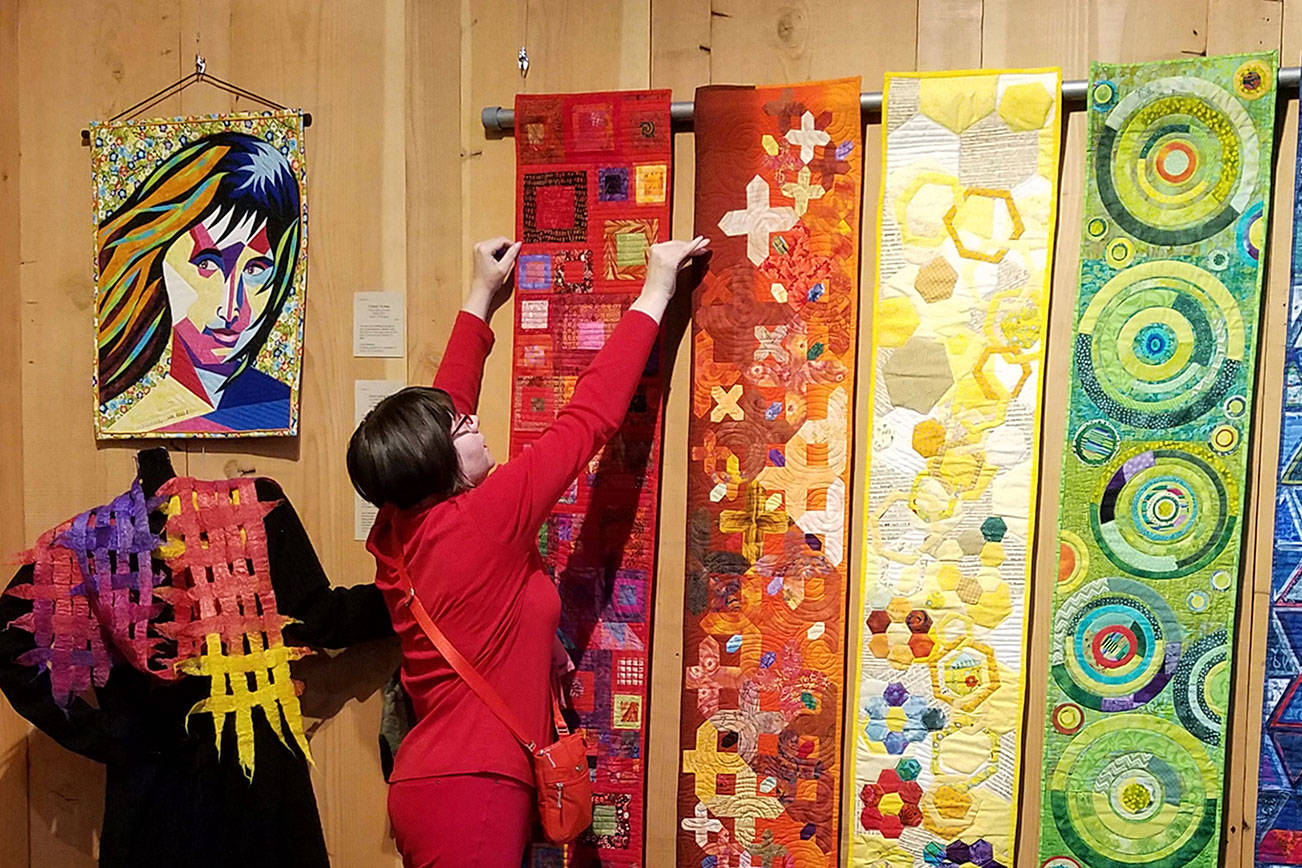 Fall colors fill First Friday venues | Sequim Gazette