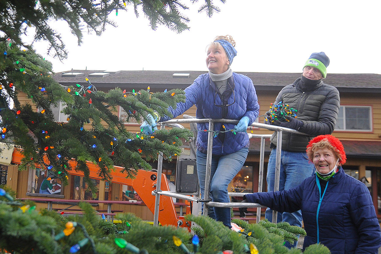 Lighting up the season | Sequim Gazette
