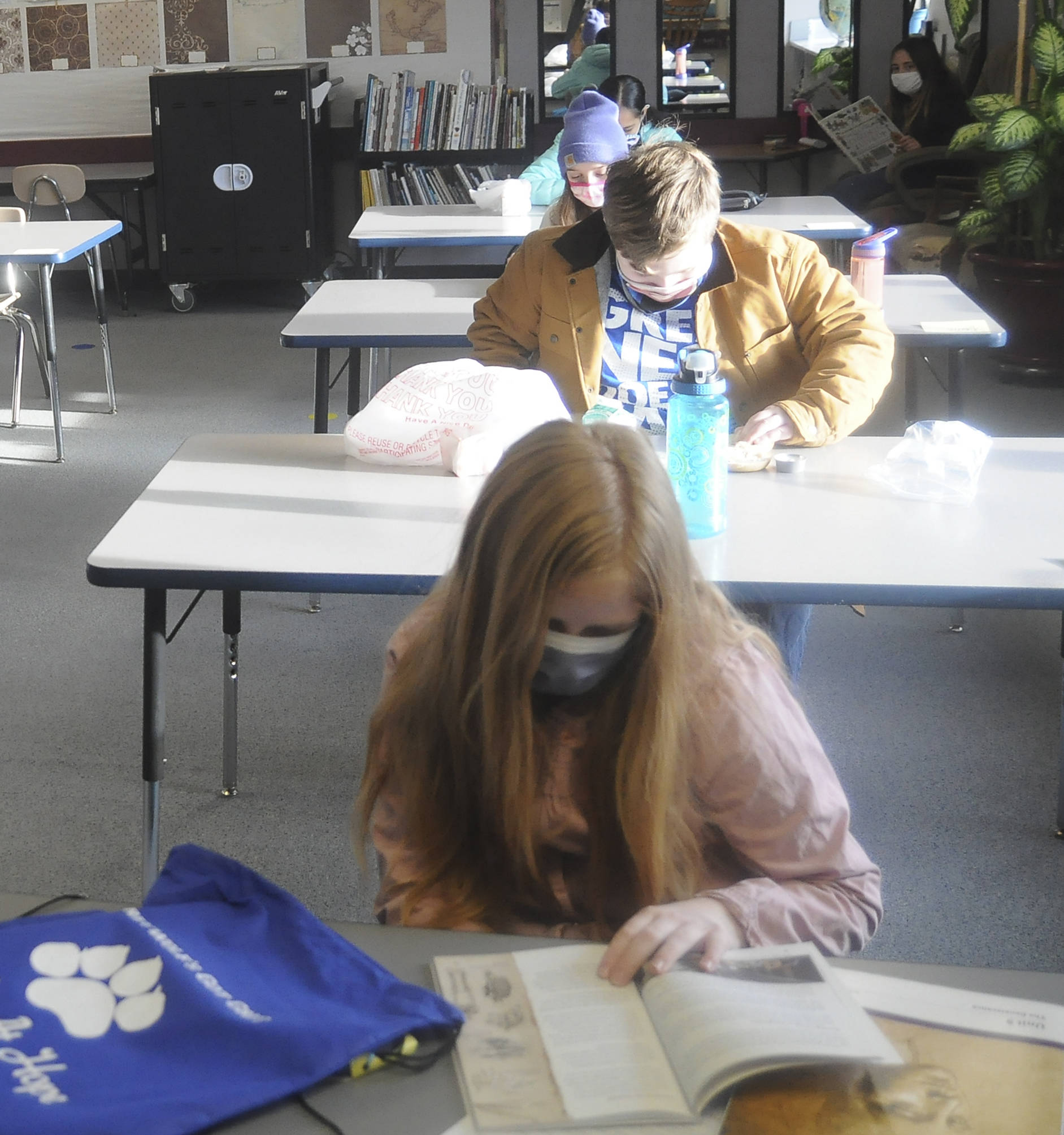 Welcome back: Sequim elementary school students return to classrooms ...