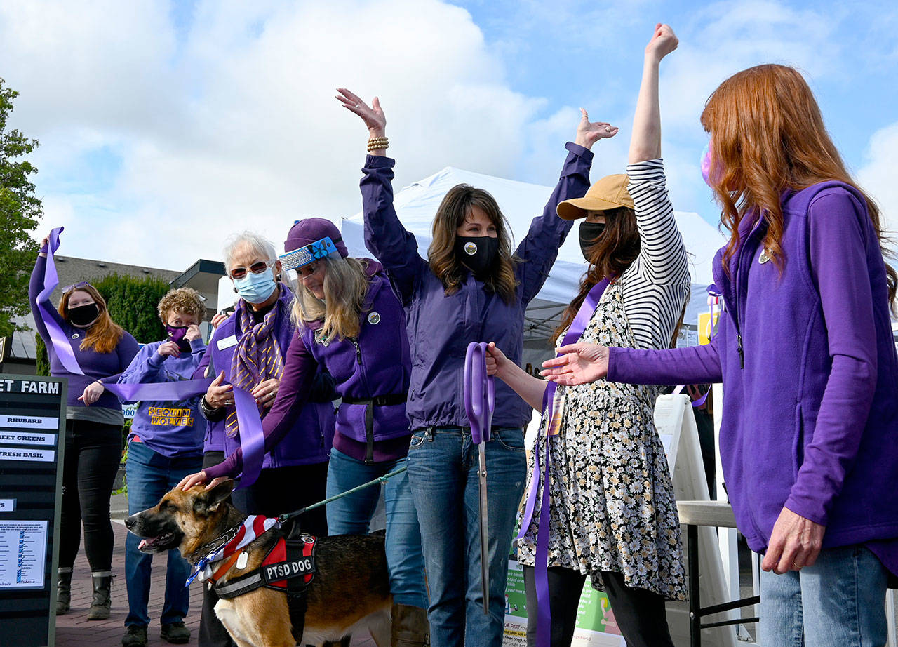 PHOTOS: Farmers, artisans market is open for the season | Sequim Gazette