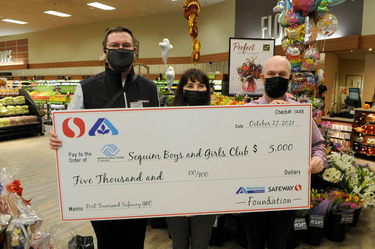 Safeway celebrates recent remodel | Sequim Gazette