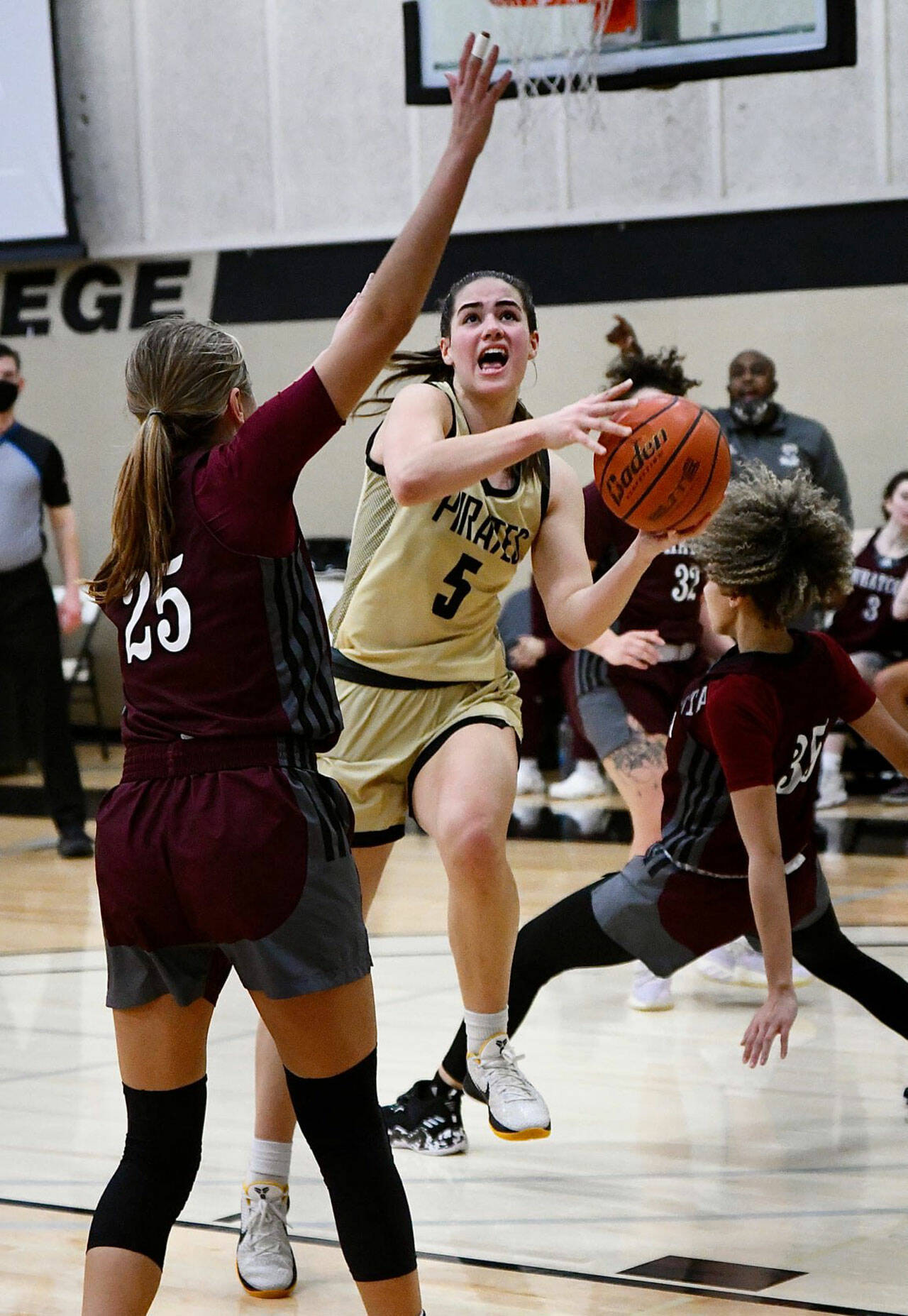 College basketball: Peninsula Pirates earn split versus Orcas | Sequim ...