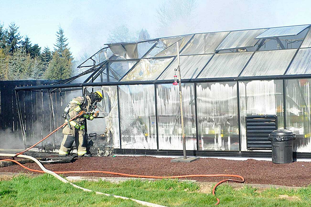 Firefighters contain greenhouse fire near Sequim | Sequim Gazette