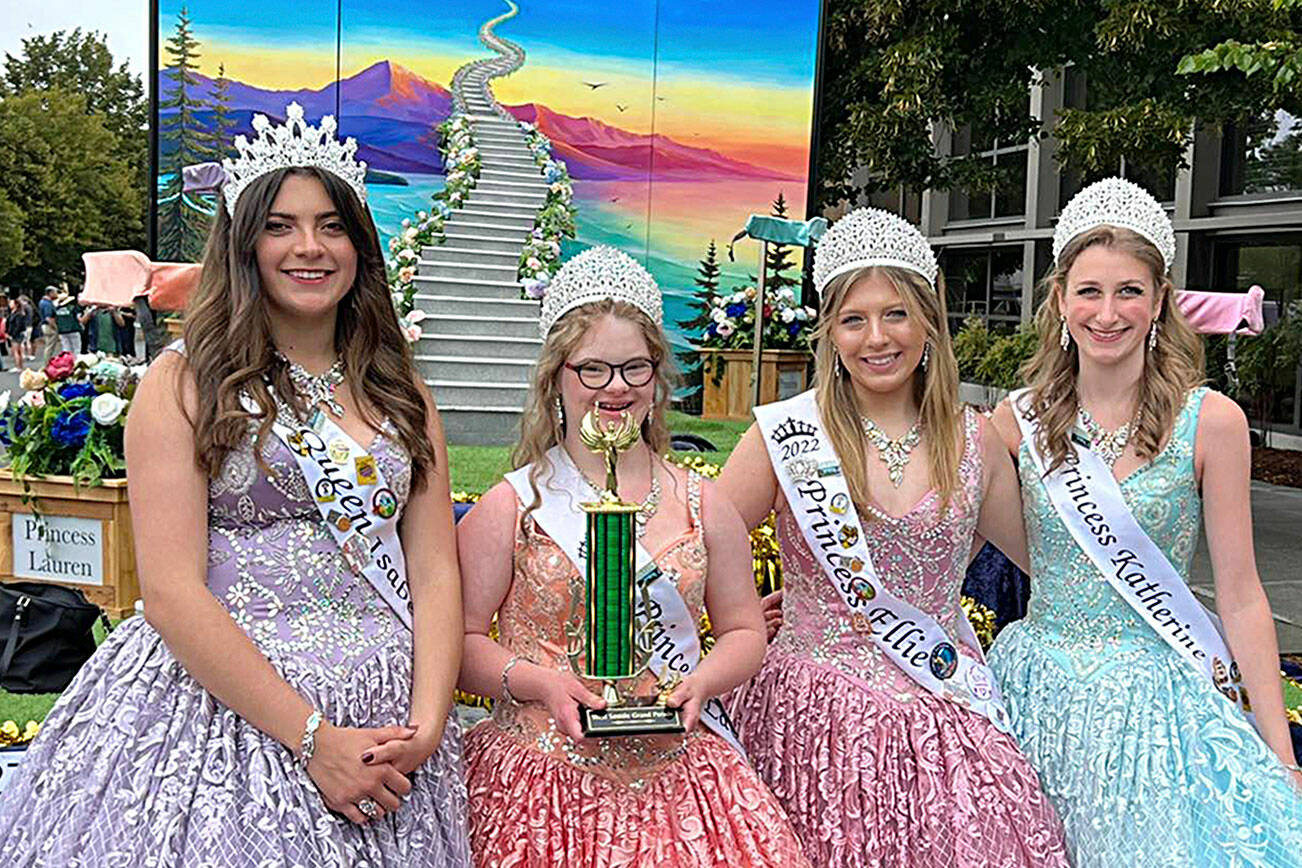 Sequim float makes trek to Seattle parades | Sequim Gazette