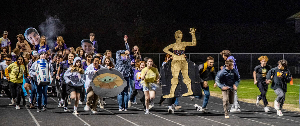 Sequim High’s Royalty reigns | Sequim Gazette