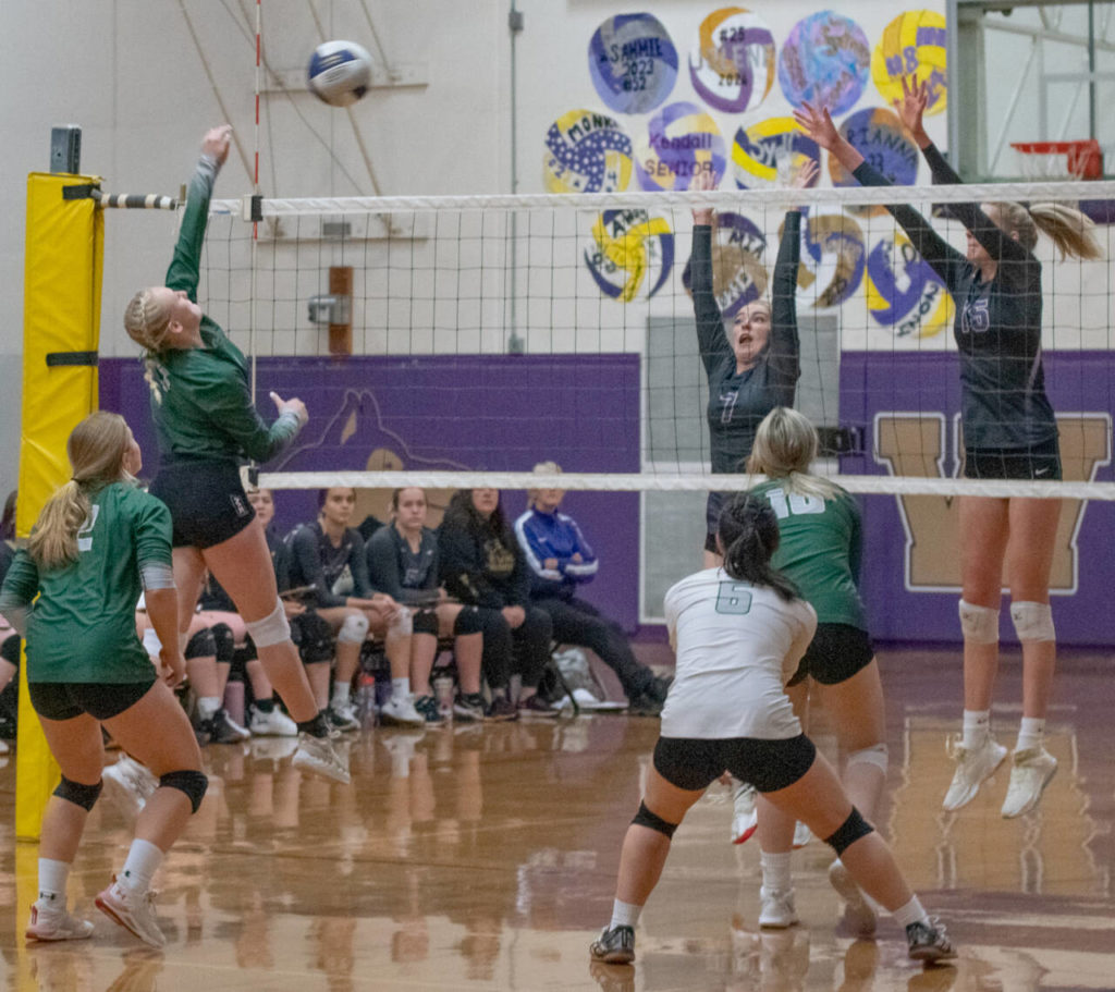 Volleyball: Sequim secure league’s second seed | Sequim Gazette