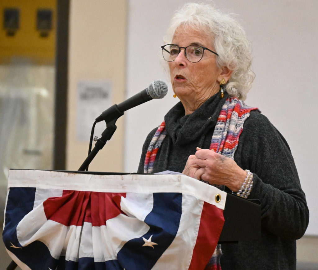 Sequim schools honor veterans | Sequim Gazette
