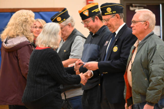 Sequim schools honor veterans | Sequim Gazette
