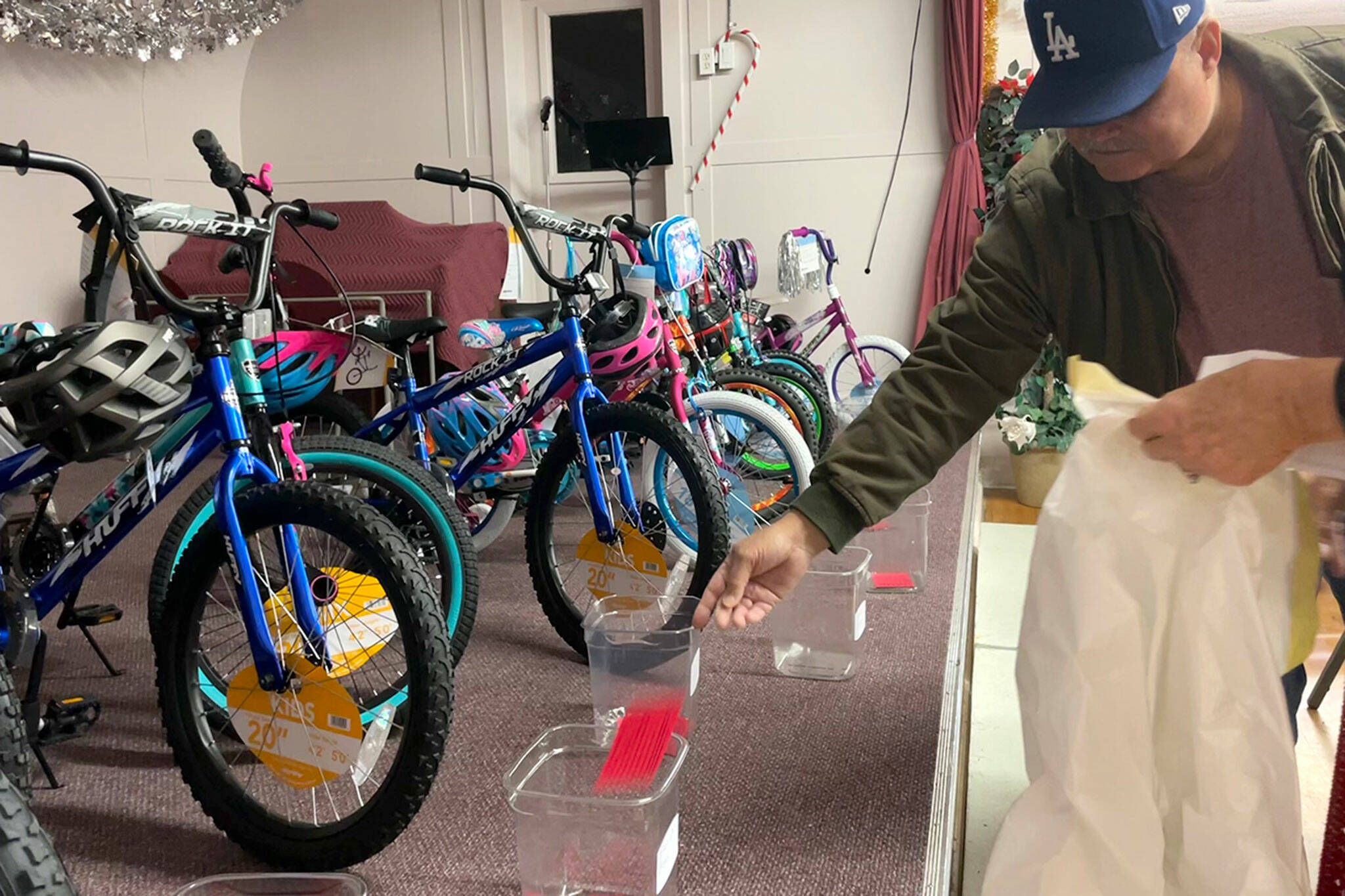 Toys for Sequim Kids say support numbers surpass 2021 | Sequim Gazette