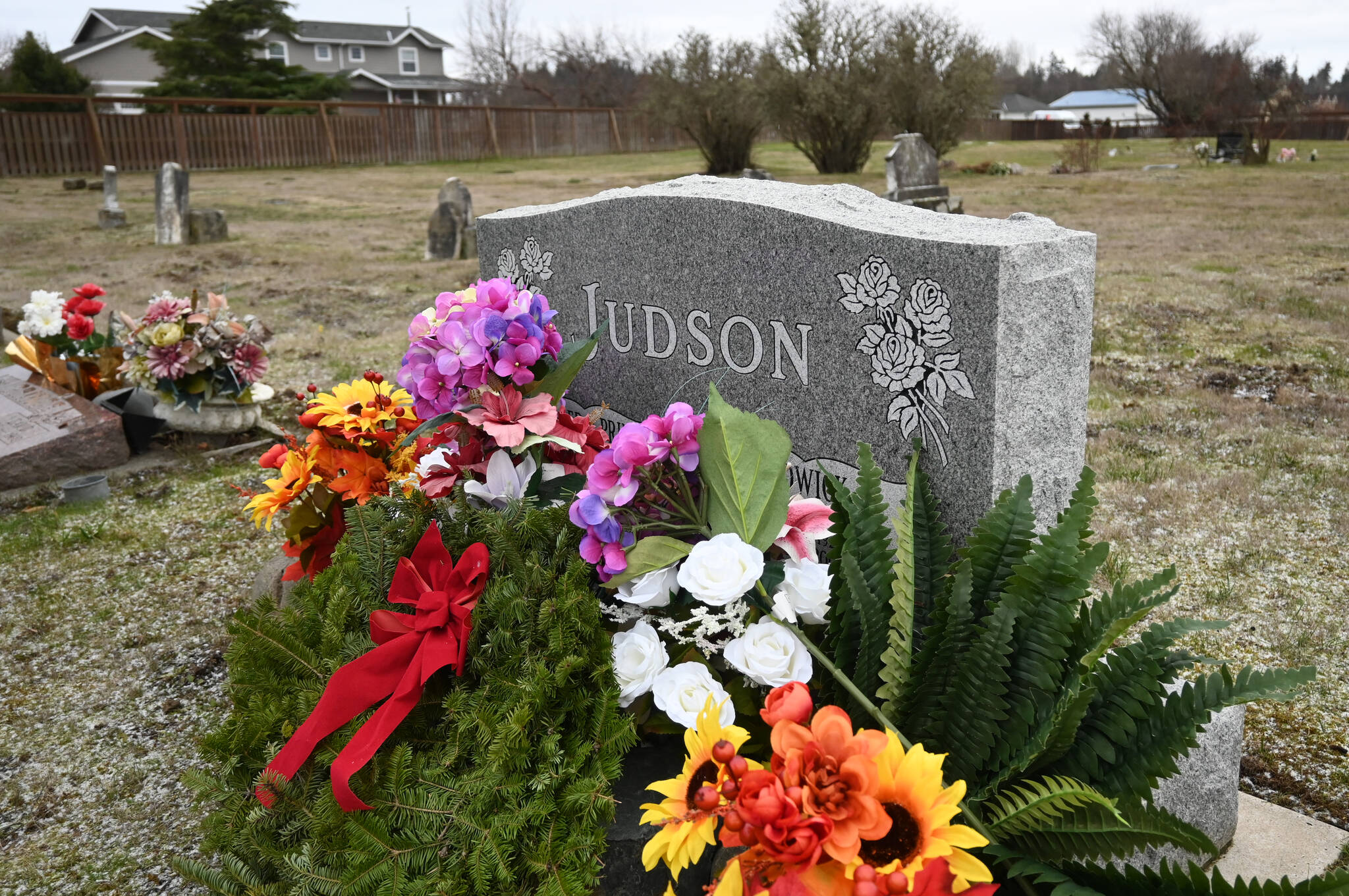 Wreaths Across America helps locals ‘remember, honor, teach’ | Sequim ...