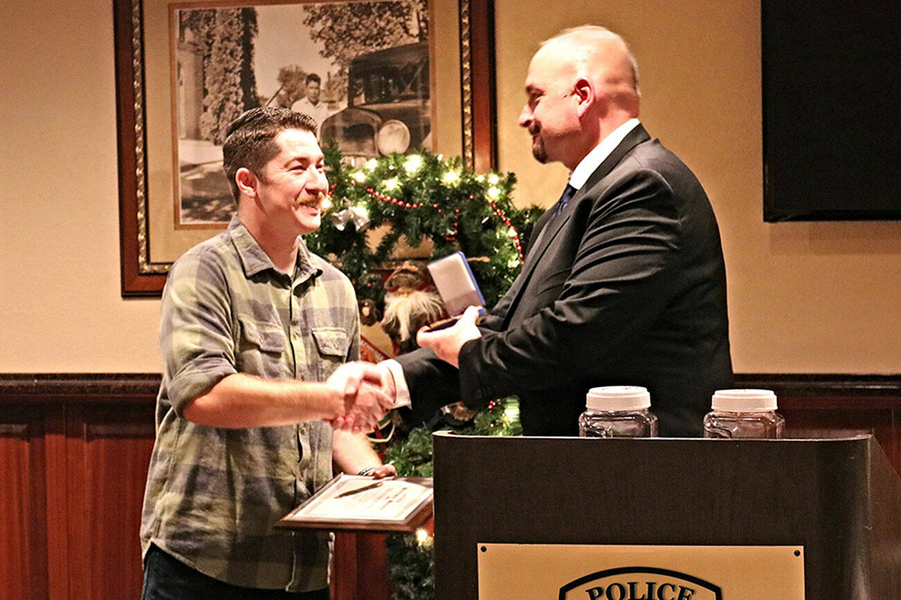 Prosecutor finds Sequim officer’s actions justified at traffic stop ...