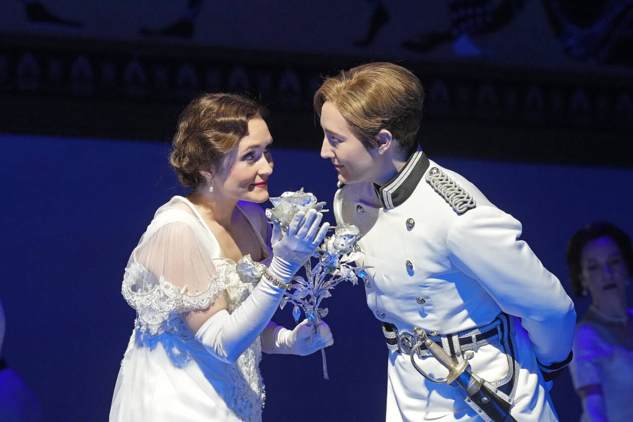 ‘The Rose-bearer’ comes to Port Angeles | Sequim Gazette