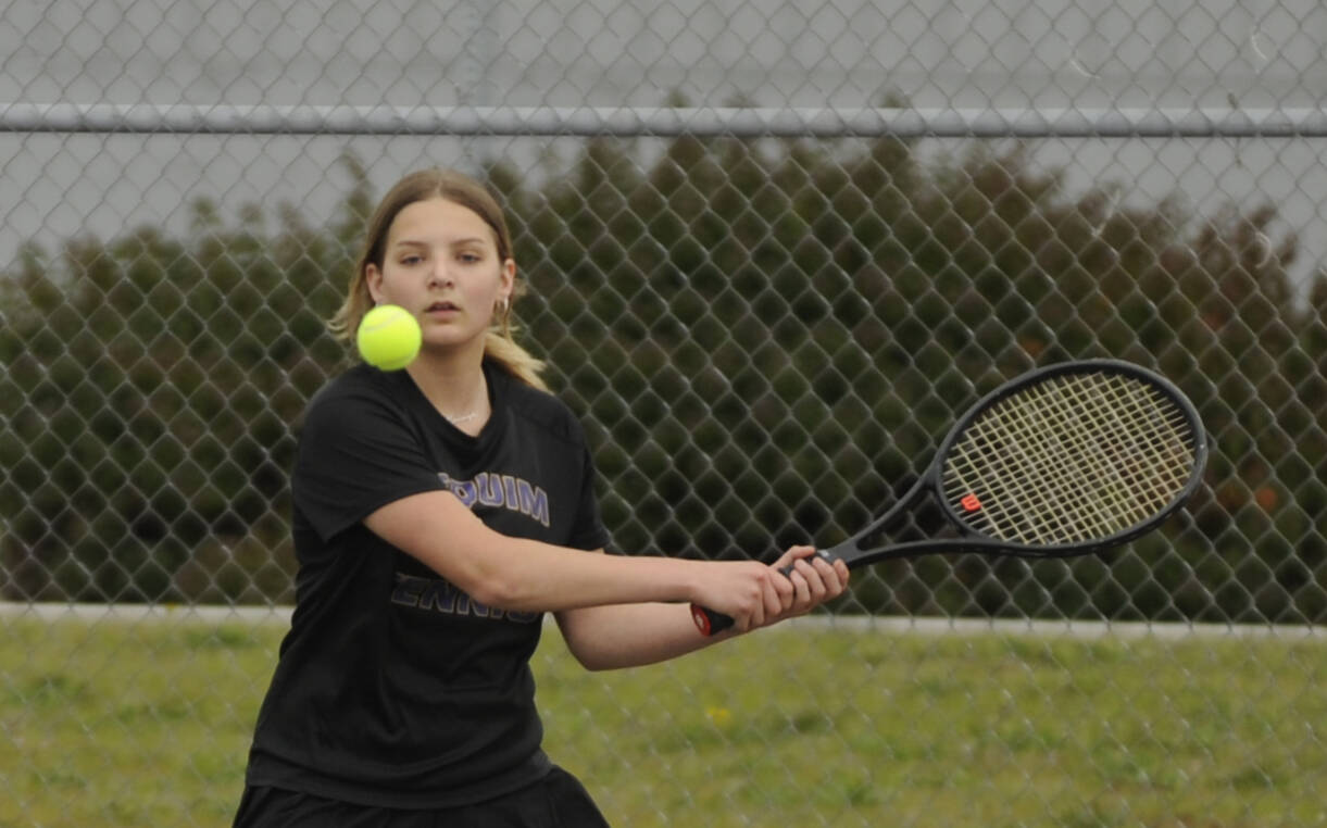 Girls tennis: Wolves net wins over Bucs and Trojans, improve to 8-3 ...