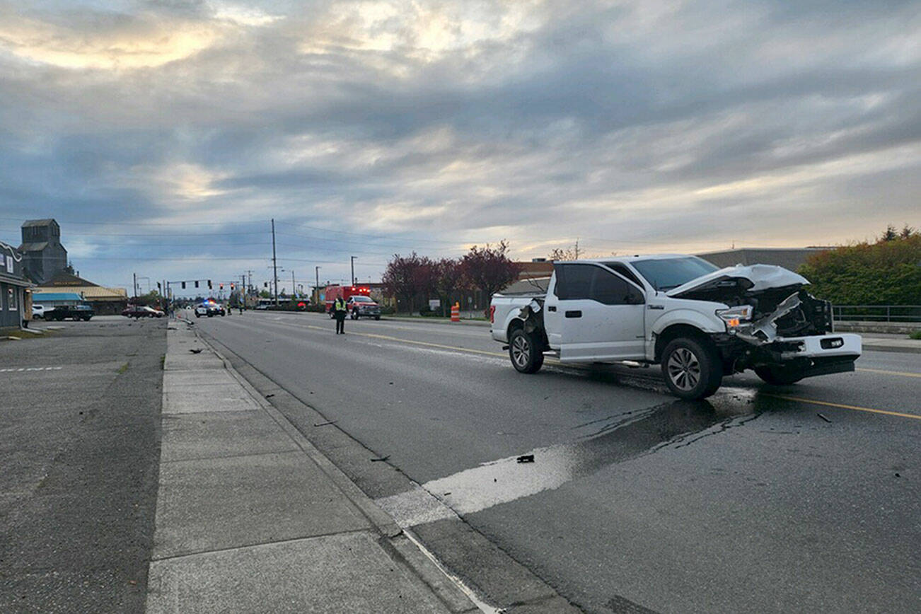 Truck collides with light pole near downtown Sequim | Sequim Gazette