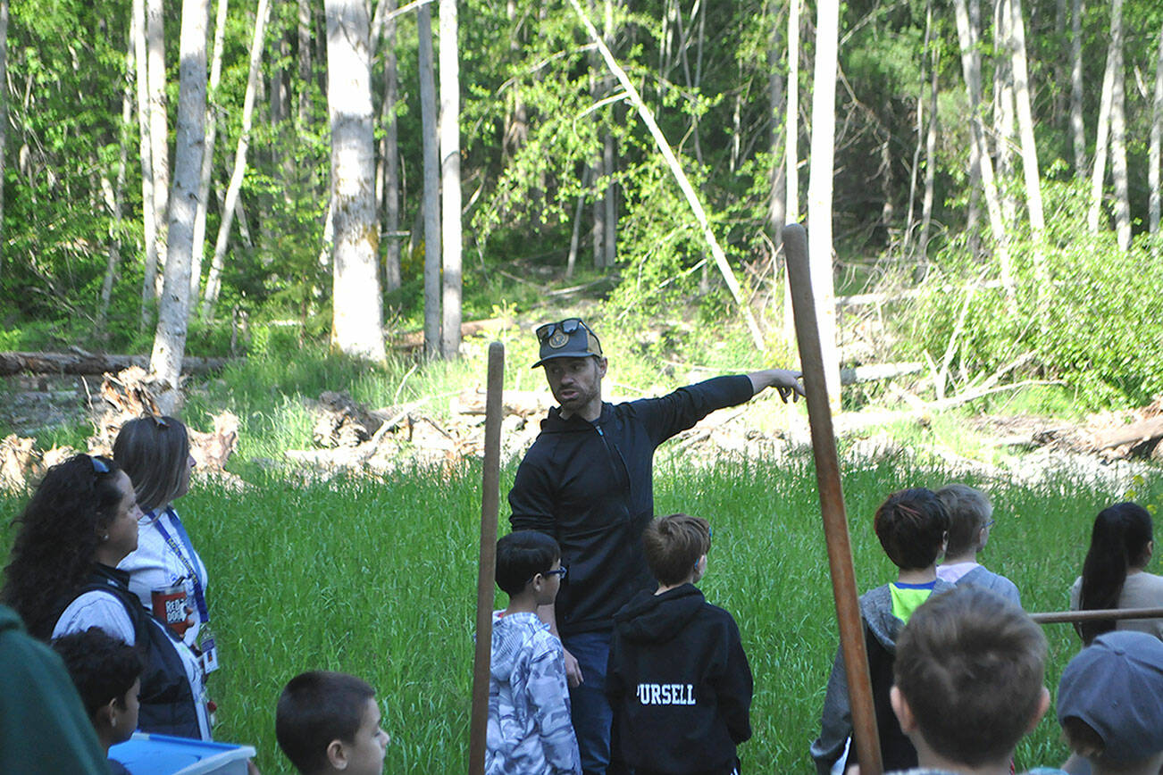 Reporter’s Notebook: Wheels on the bus go to the River Center | Sequim ...