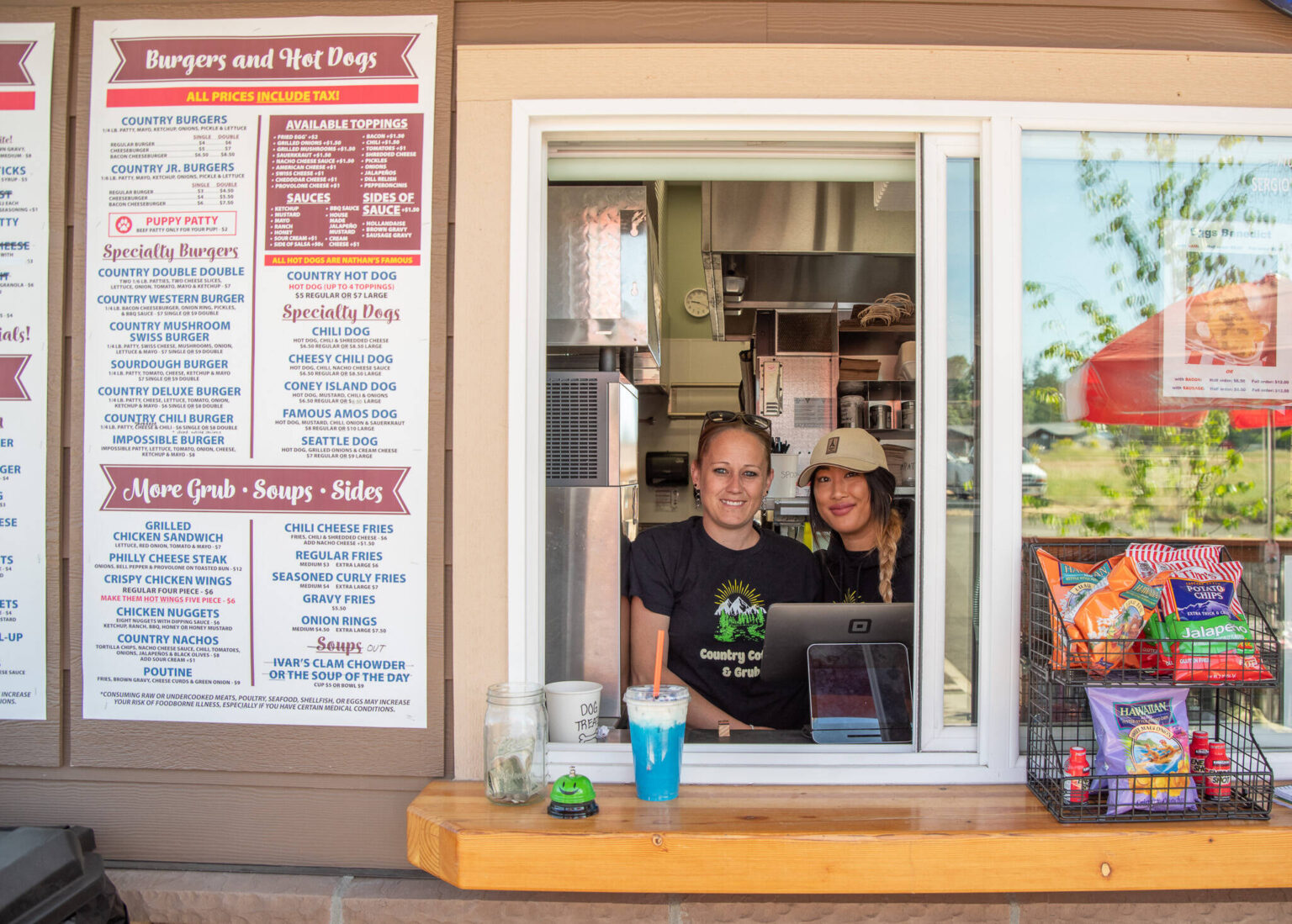 Country Coffee Grub blooms in ‘Bloom Town’ | Sequim Gazette