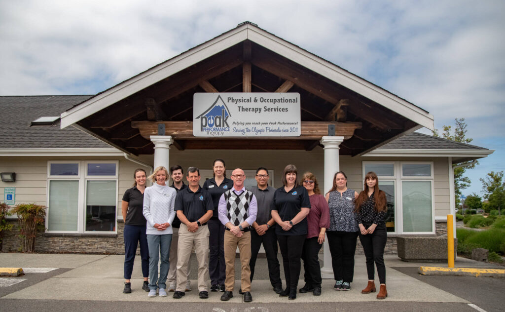 A ‘family’ that heals: Therapists, doctors and patients join forces at ...