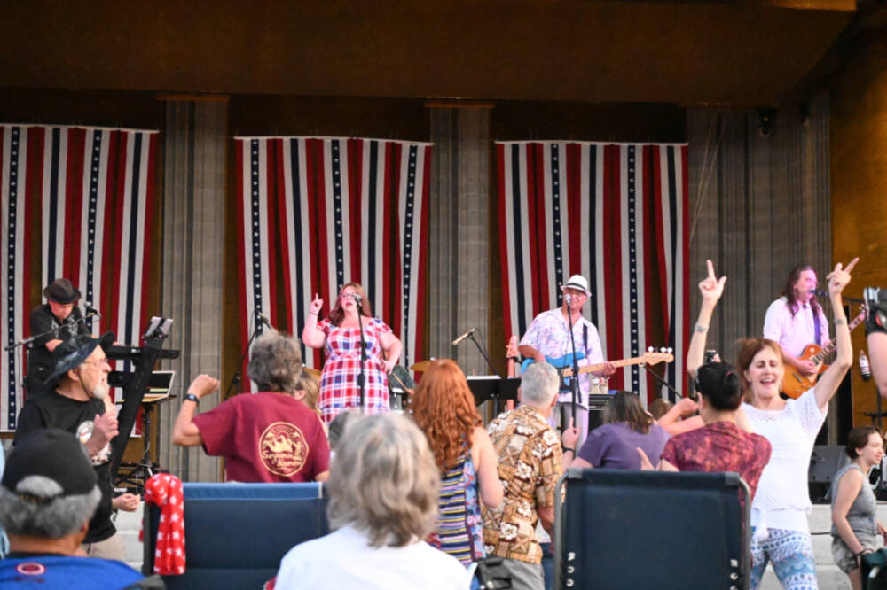 ‘Classic Hits Classic Cars’ event set for Saturday at Sherwood | Sequim ...