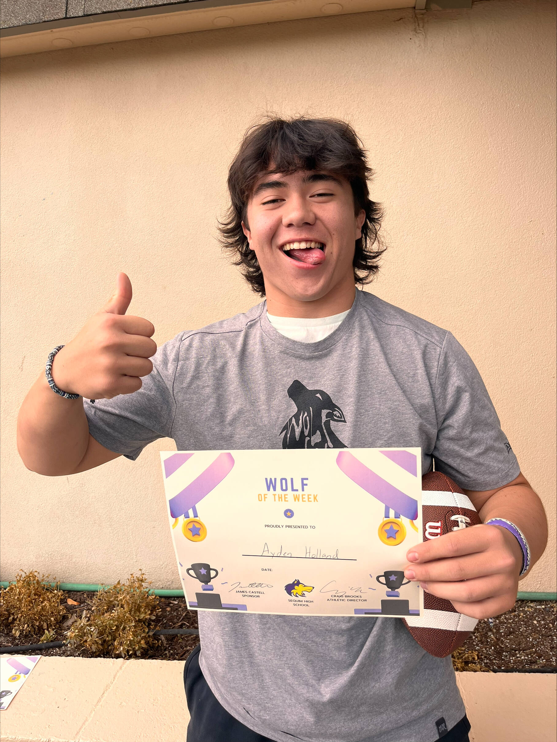 Wolves of the Week: Vaara, Holland, Gomez, Laschet | Sequim Gazette