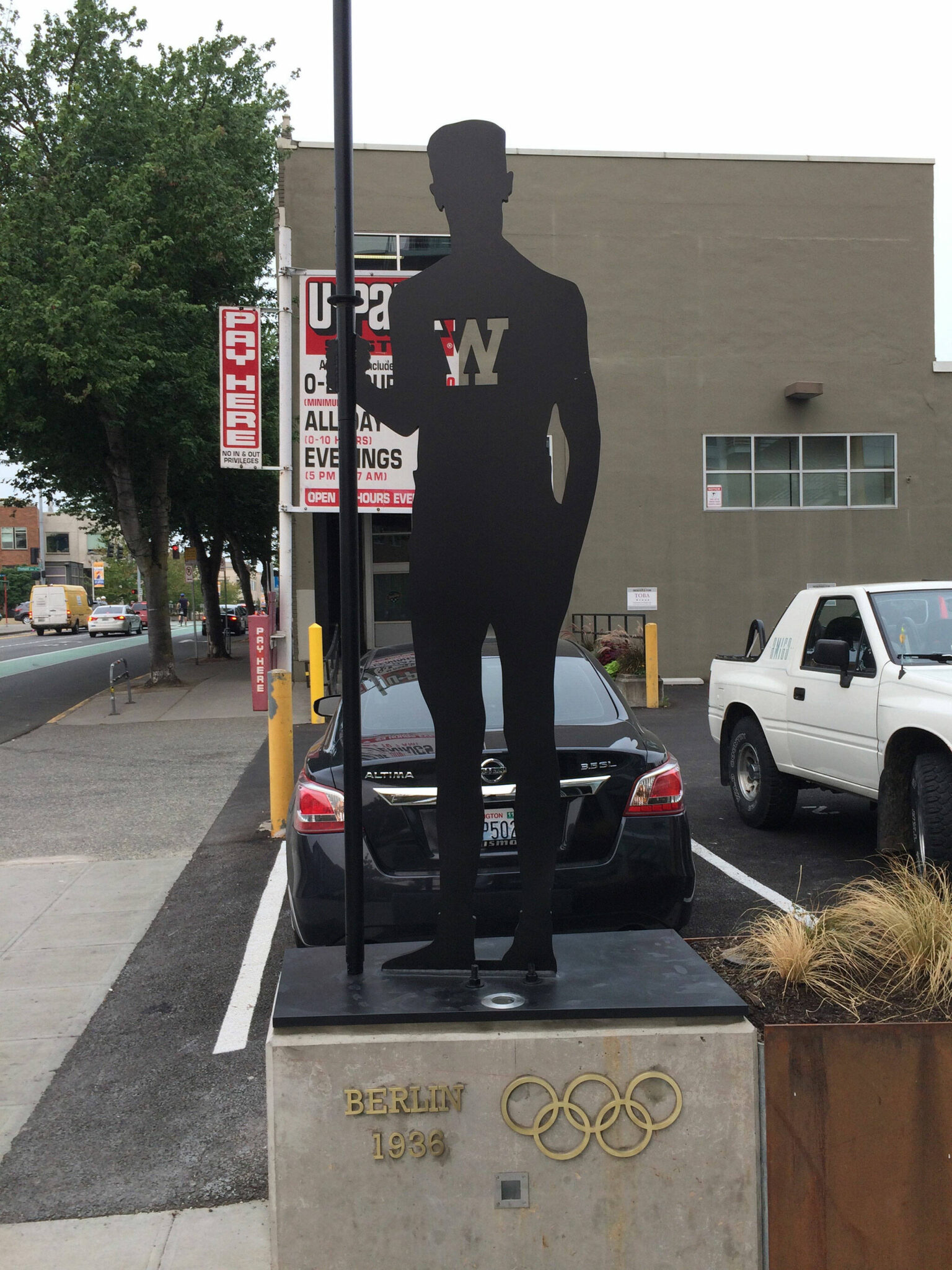 Sunrise Rotary looks to build Joe Rantz statue | Sequim Gazette