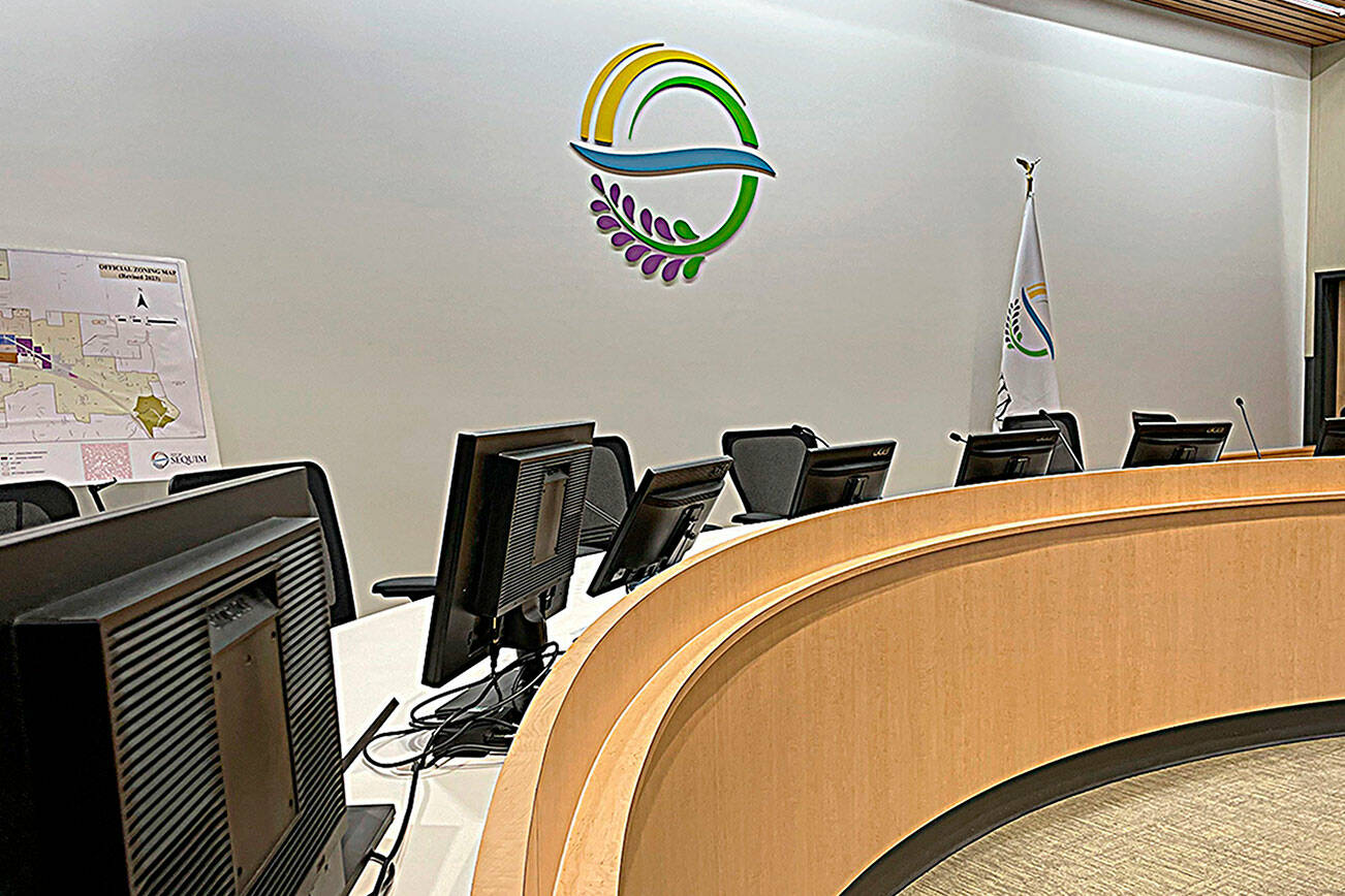 Seven residents vie for open city council seat | Sequim Gazette