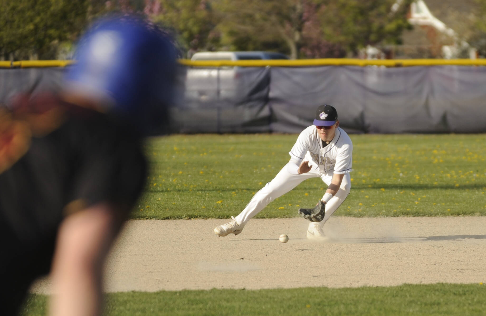 Baseball: Sequim bats heat up, run win streak to 4 | Sequim Gazette