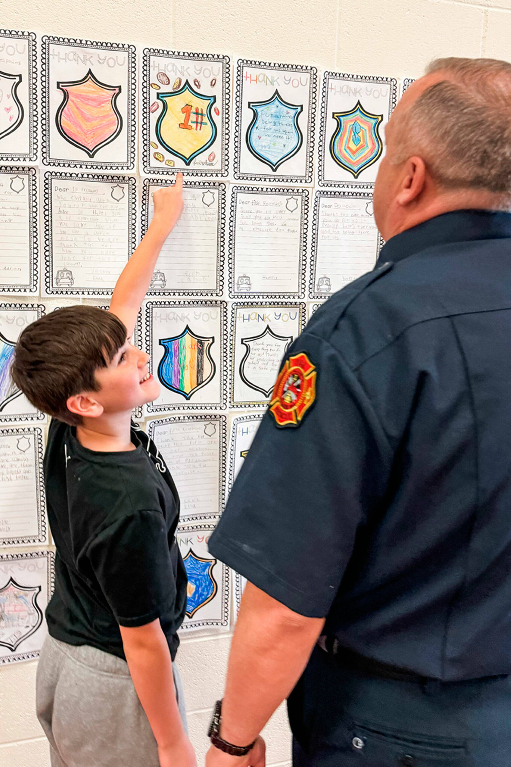 Sequim students friend first responders | Sequim Gazette