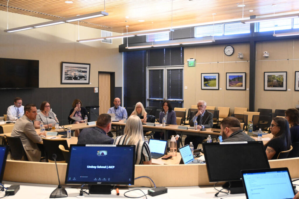 City, school leaders talk housing at joint meeting | Sequim Gazette