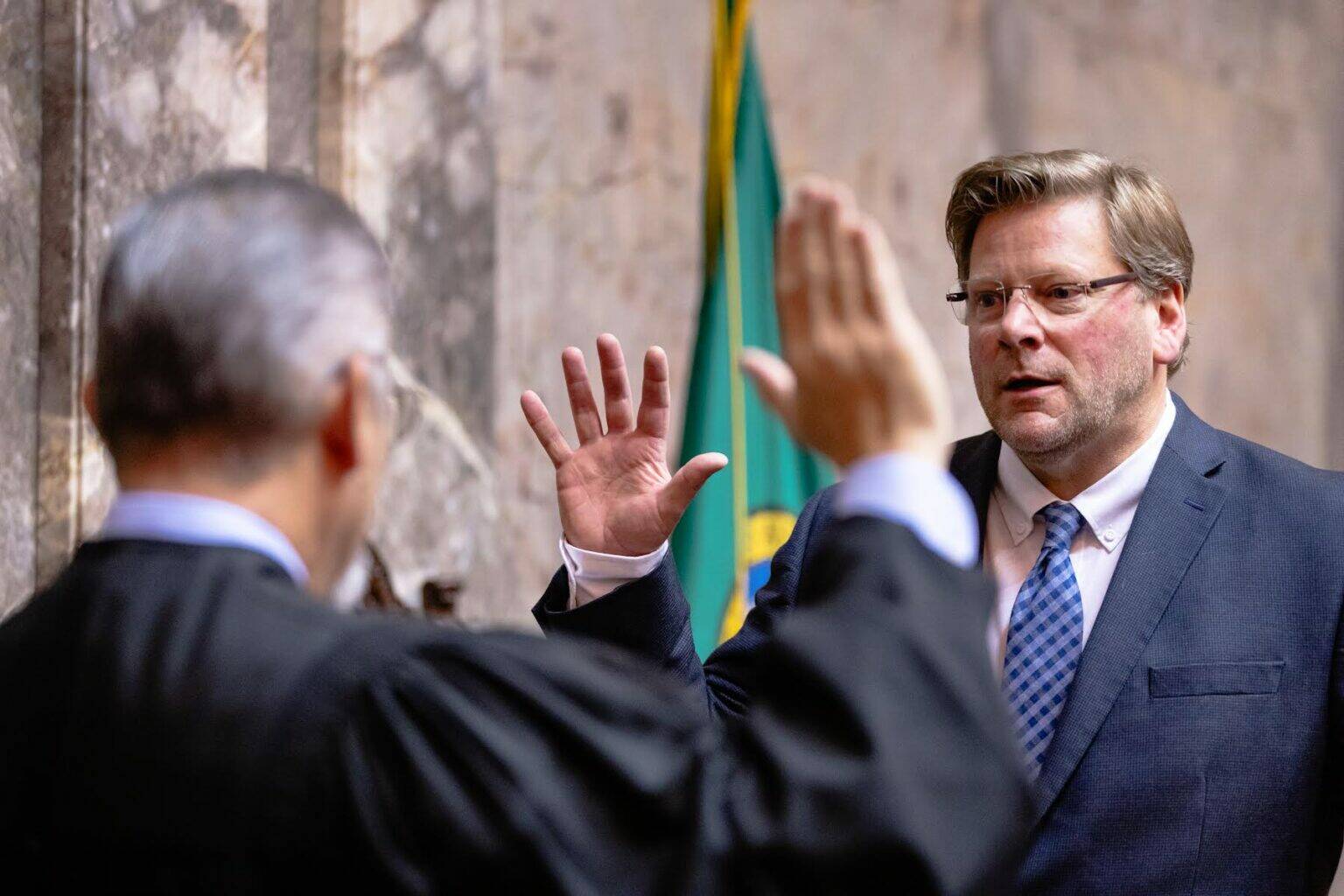 Bernbaum, Chapman sworn into state seats | Sequim Gazette