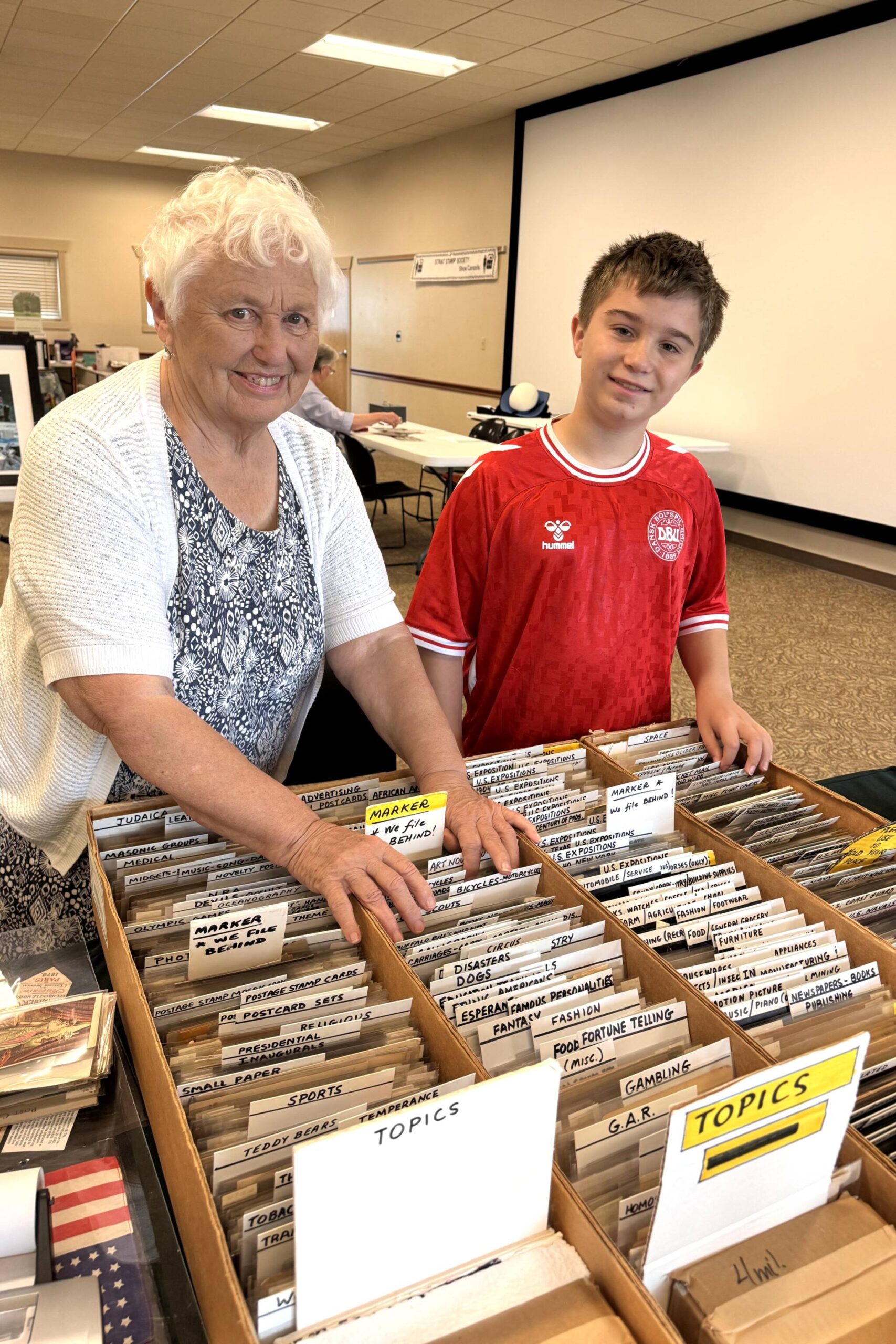 Stamp Show continues to stick with collectors in Sequim | Sequim Gazette