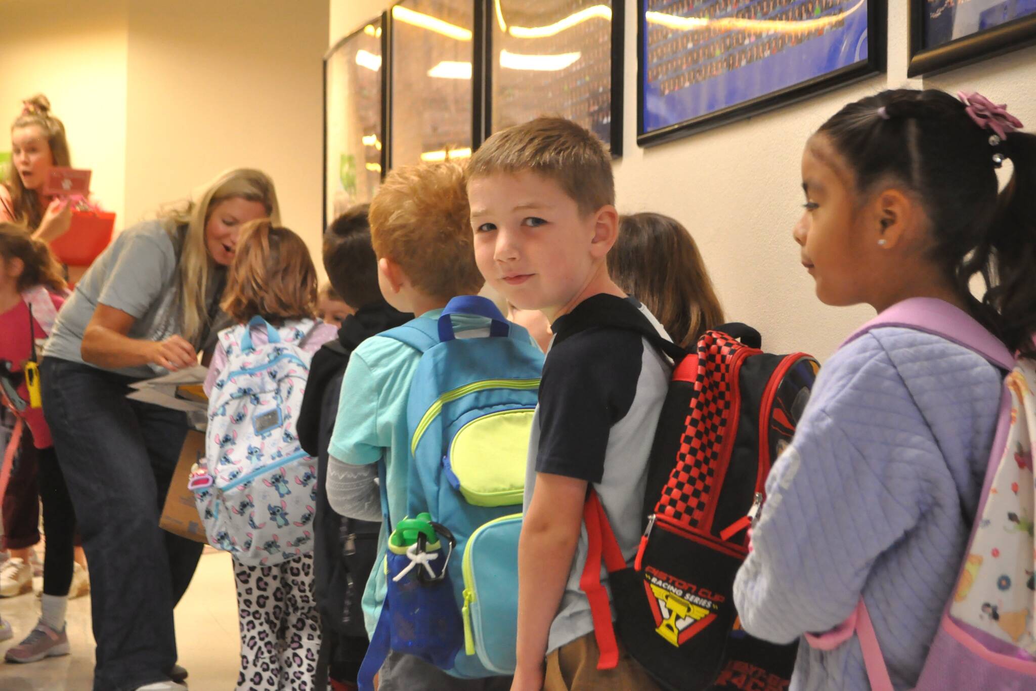 Kindergarteners congregate for first day of school | Sequim Gazette