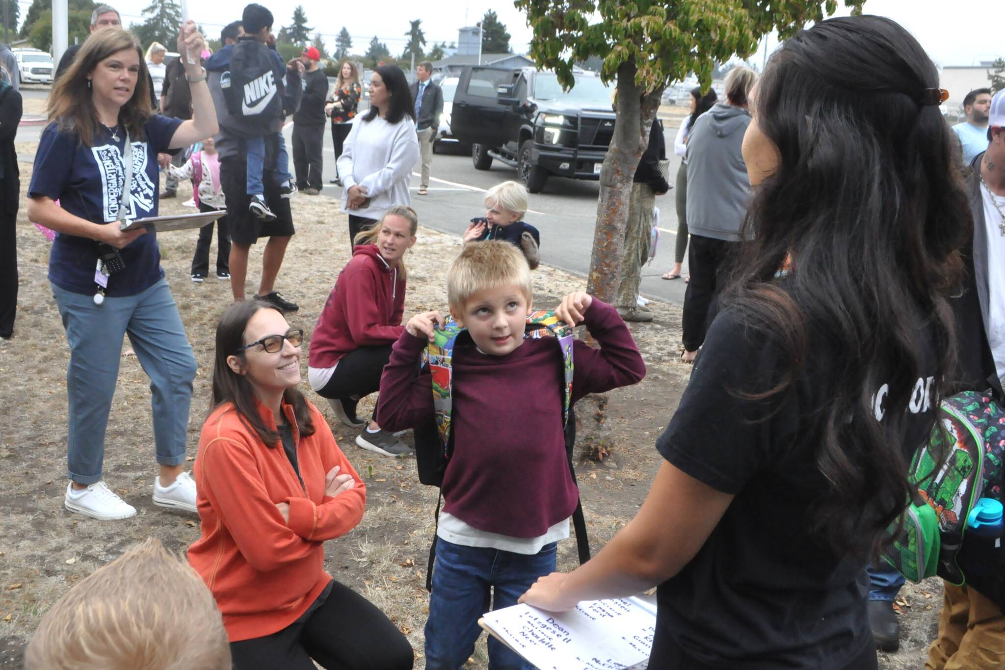 Kindergarteners congregate for first day of school | Sequim Gazette