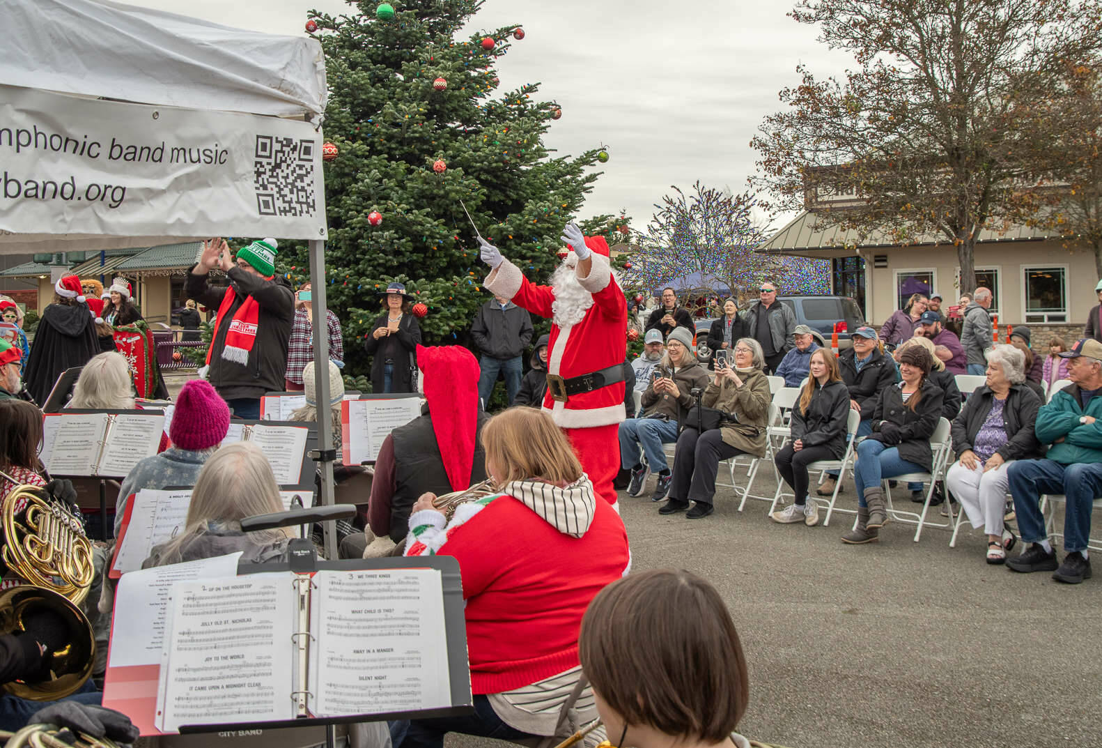 Saturday’s Hometown Holidays will ring in the Christmas season | Sequim ...