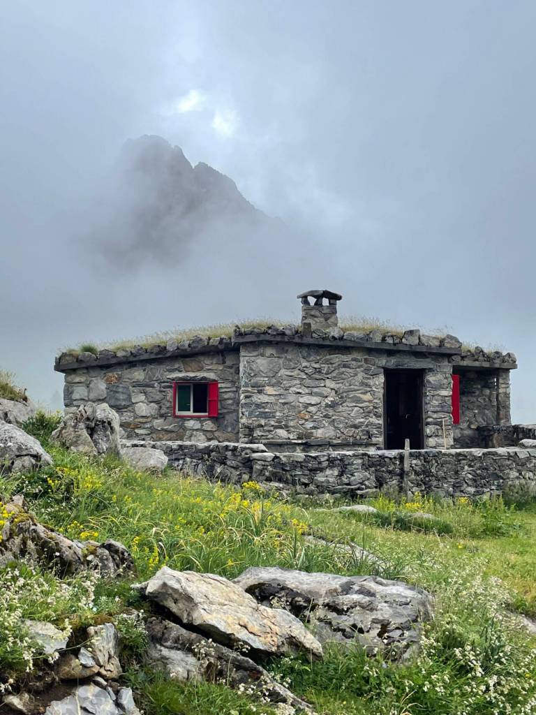 Traveler’s Journal Preview: Will there be refreshments? Hiking the ...