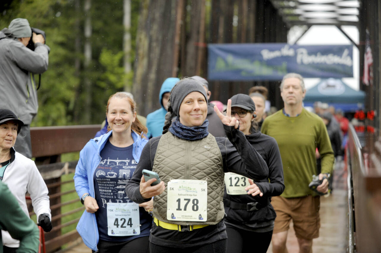 Winners enjoy wet, wonderful ‘24 Sequim Railroad Run | Sequim Gazette